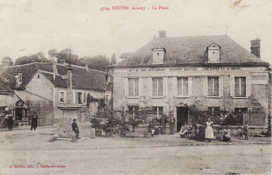 Soupir - la Place | Chemin des Dames